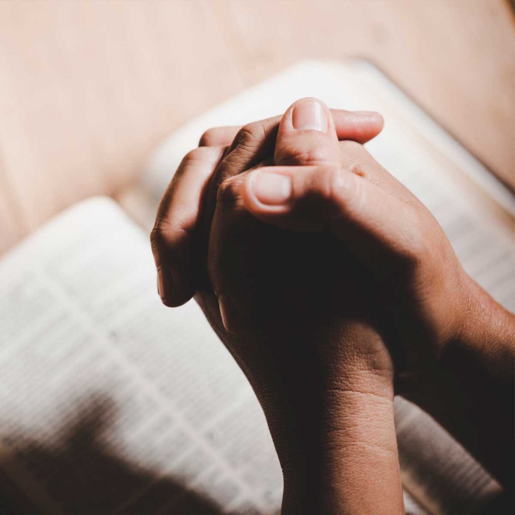 70 Versículo sobre o poder da oração